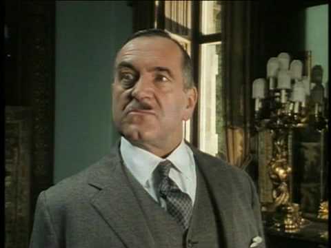 Six Damn Fine Degrees #55: John Turner as Roderick Spode – A Damn Fine ...