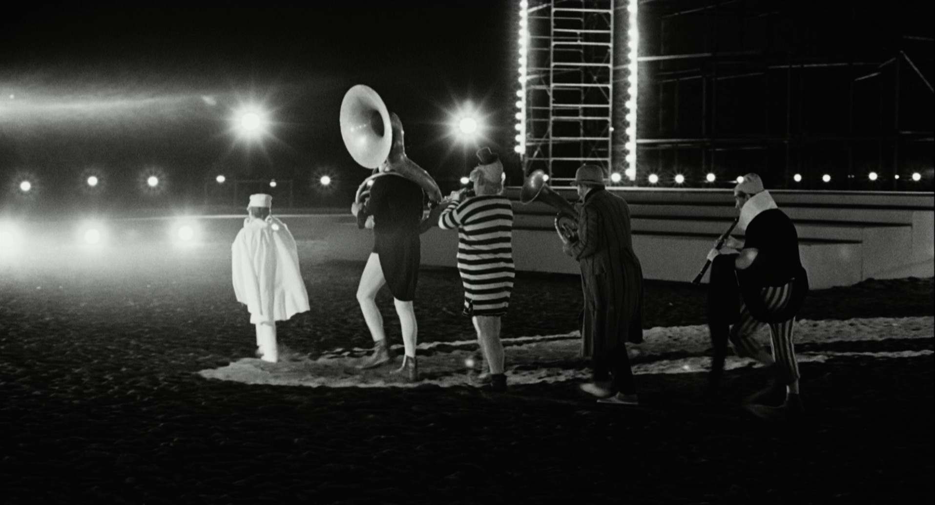 Forever Fellini: 8 1/2 (1963) – A Damn Fine Cup of Culture